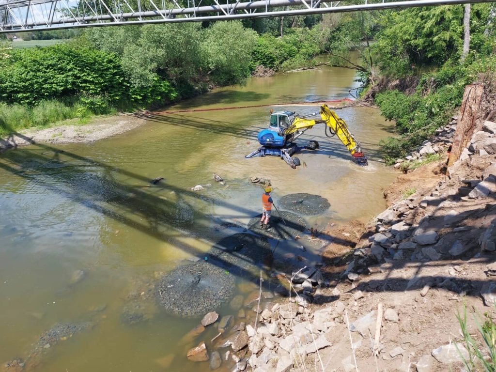 GasNet použil pro opravu mostu unikátní technologii. Jako první plynaři ...